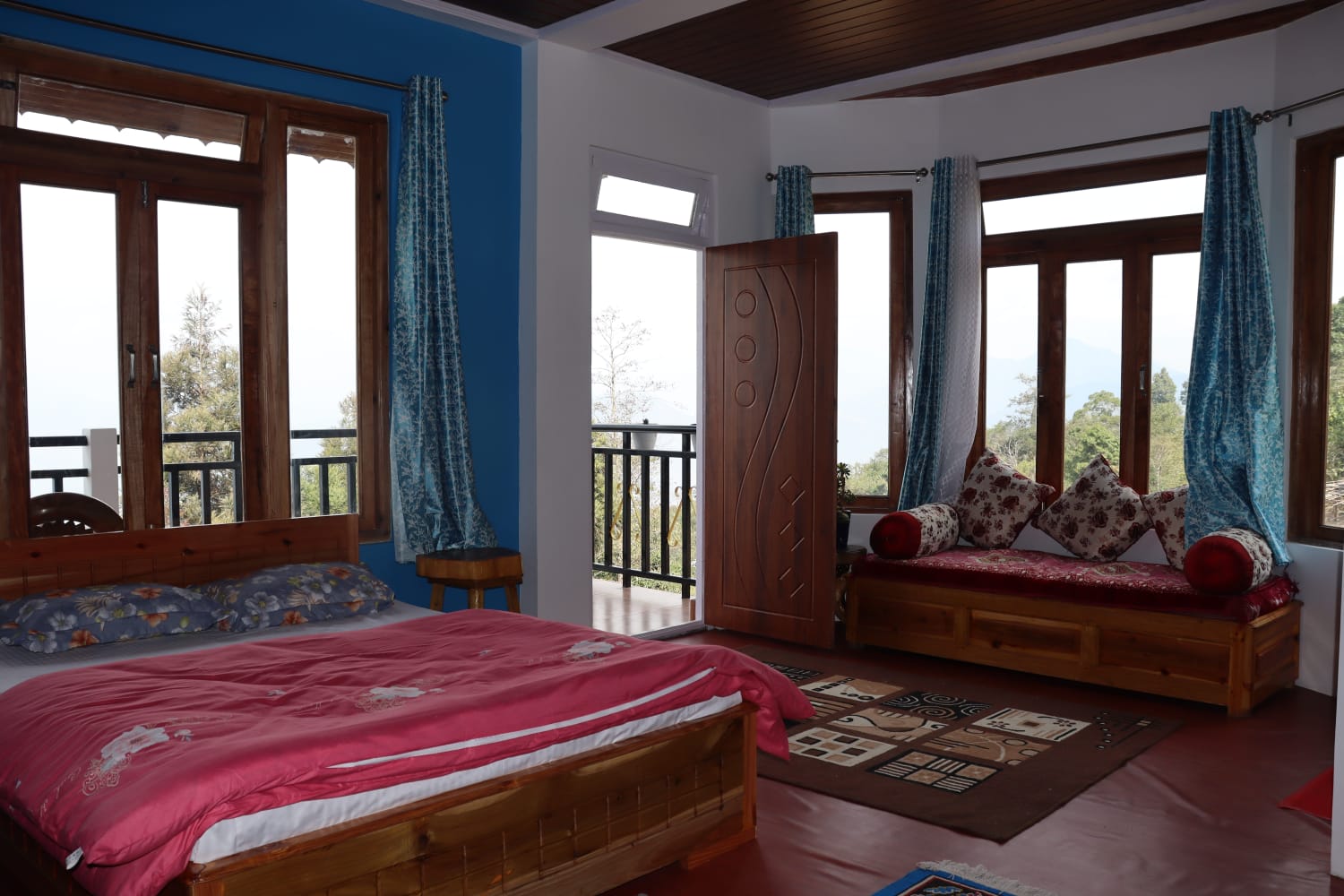 Lamahatta golden pine homestay (talay ghar) - Darjeeling Kalimpong Tourism